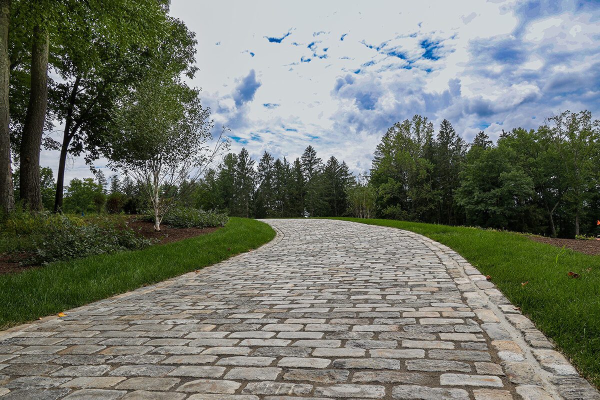 Driveways and Motorcourts - Stone Farm