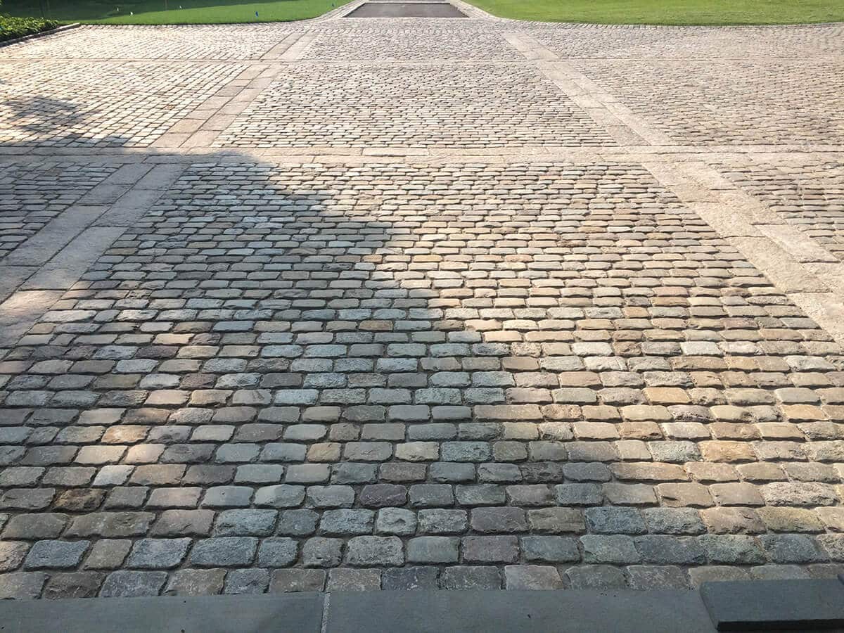 Driveways and Motorcourts - Stone Farm